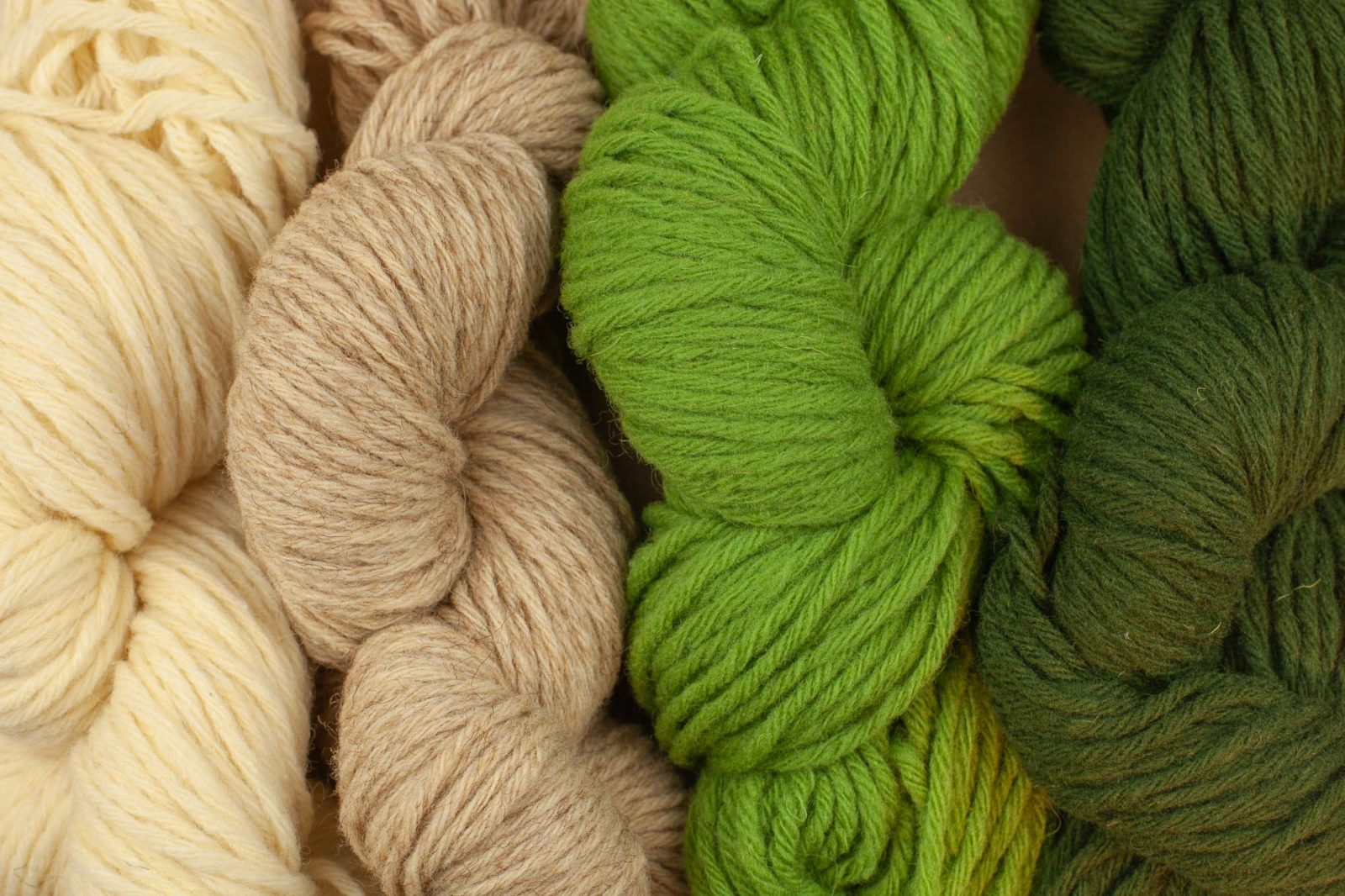 Fil 2 à 6 brins – La plateforme française de la laine